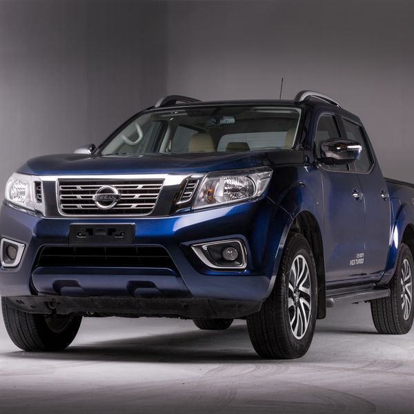 Giá 679 triệu đồng, Nissan Navara EL A-IVI vừa ra mắt có gì “ngon