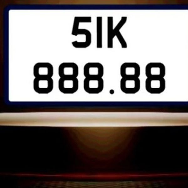 Đấu giá lại biển số 51K-888.88 đạt hơn 15 tỷ đồng, vẫn giữ kỷ lục đắt nhất