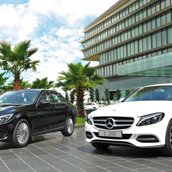 Mercedes-Benz lọt top 10 môi trường làm việc tốt nhất Việt Nam